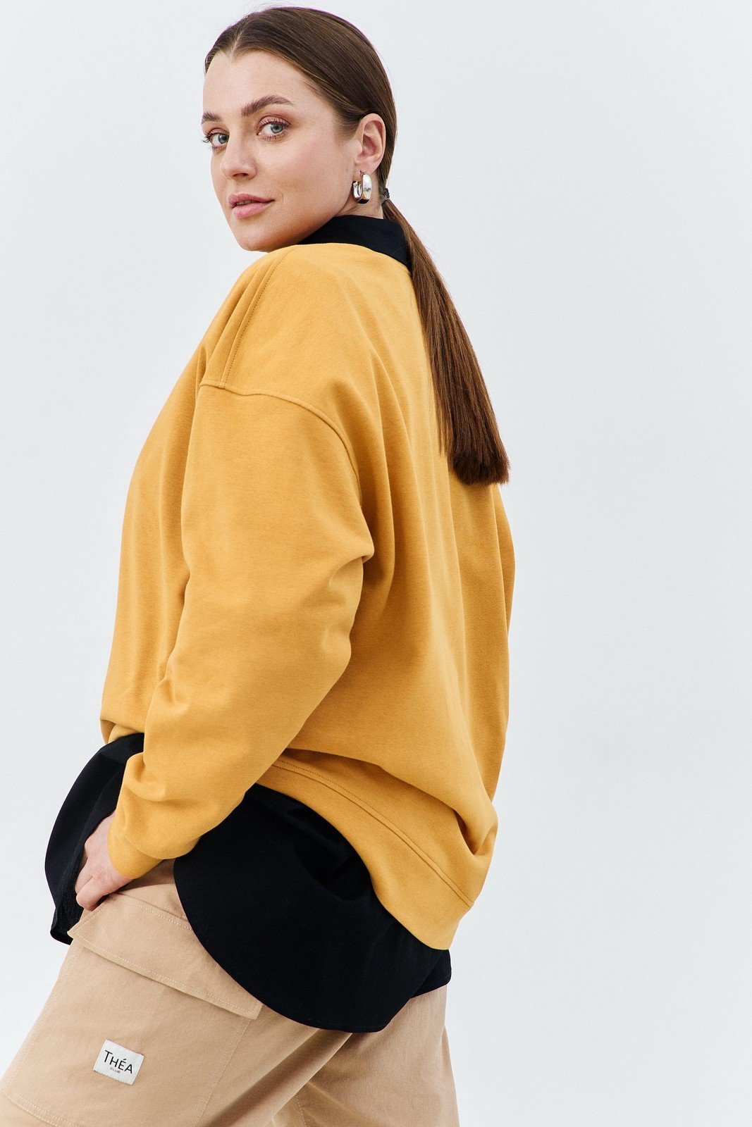 Джемпер 2002 охра Théa club купить в интернет магазине | в наличии